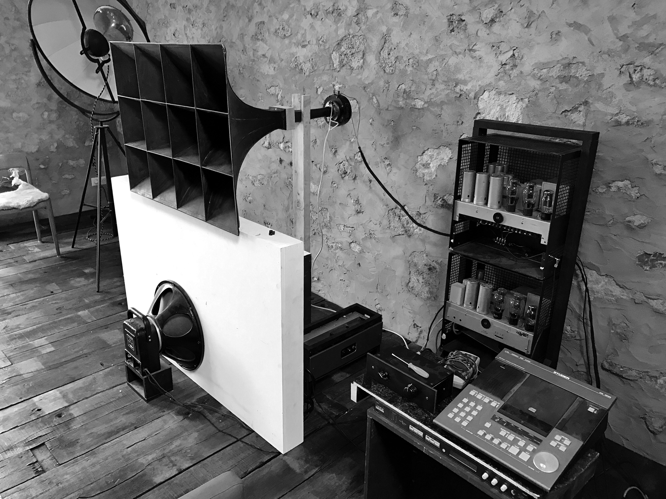 Simple system – 13Audio